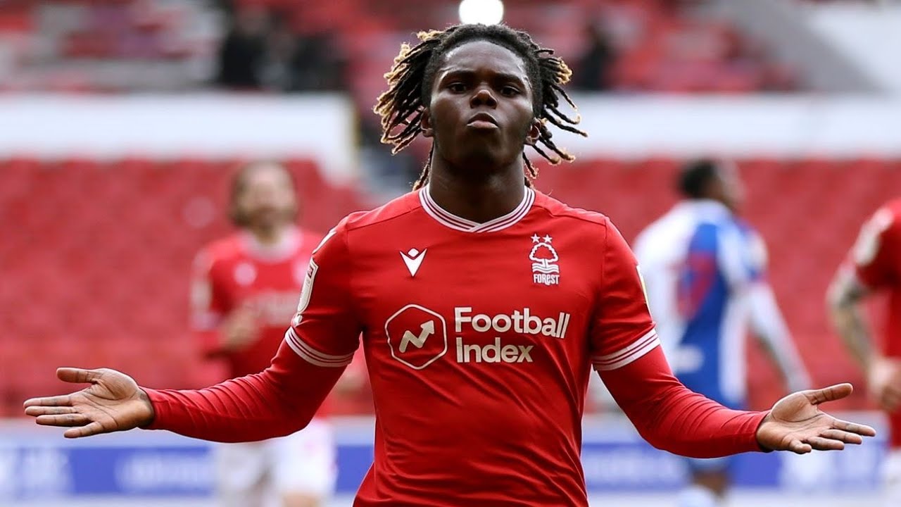 Mercato du Standard: l’Anglais Alex Mighten suivi - Standard Rouche ...